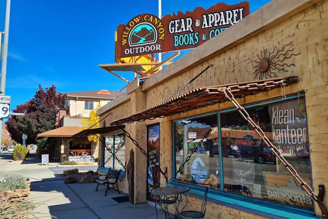 Willow Canyon Outdoor Co. Gear, Books & Espresso