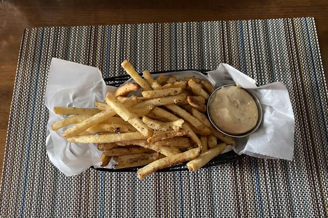 BarZin Bistro & Wine Bar