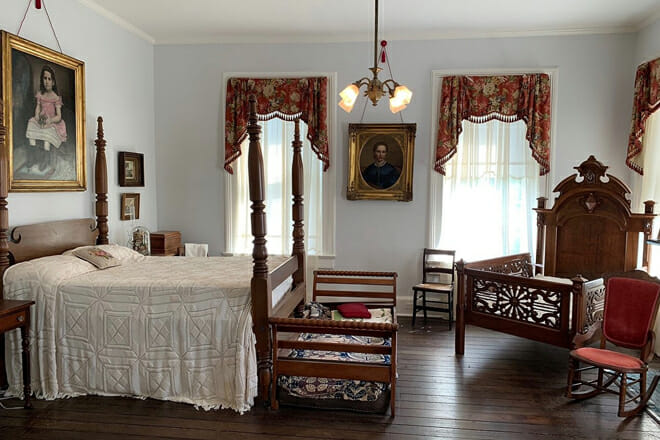 Battle-Friedman House