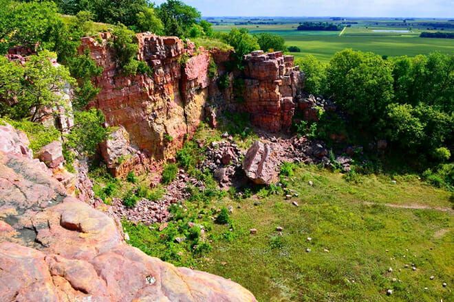 Blue Mounds State Park