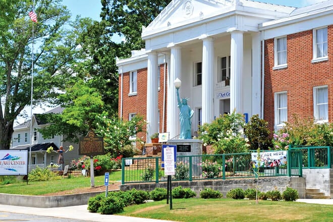 Blue Ridge Mountains Arts Association