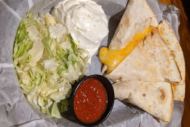 buffalo phils pizza and grille