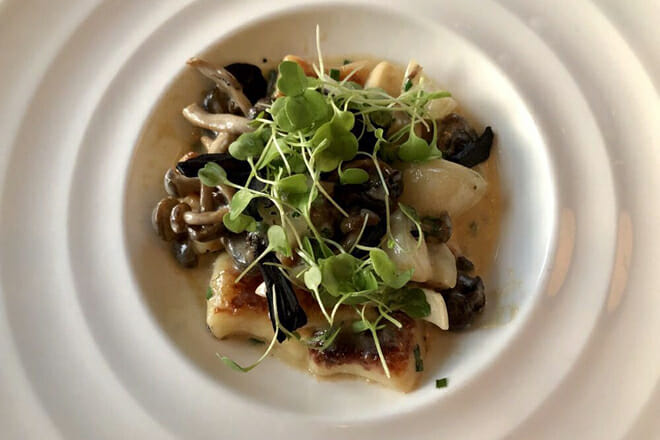 Bull & Bear Steakhouse