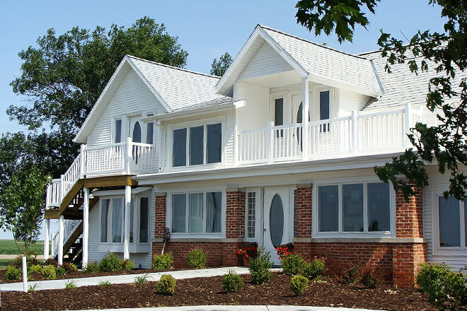 Burchell’s White Hill Farmhouse Inn