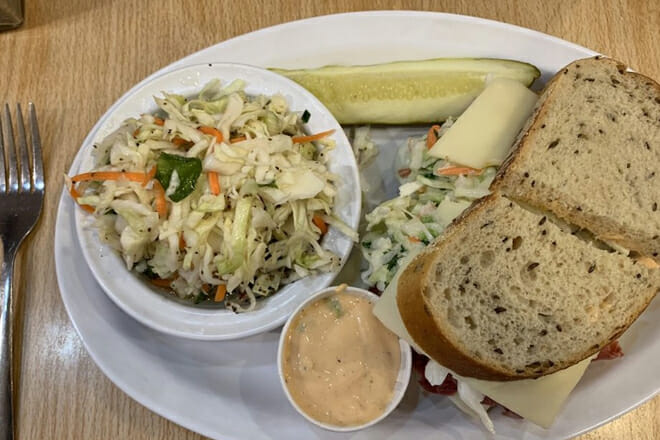 Cecil's Deli & Restaurant