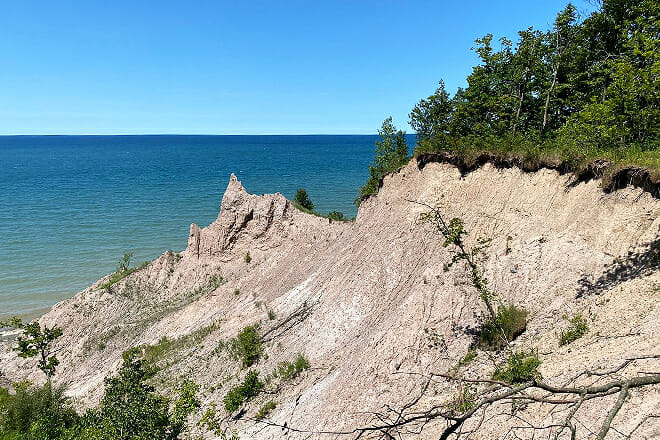 Chimney Bluffs