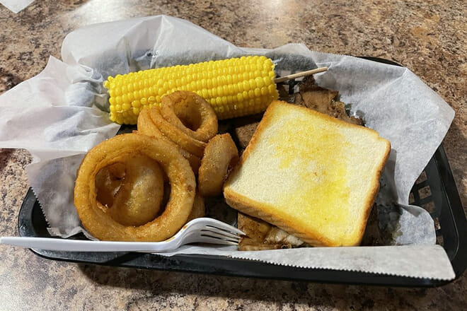 Crossroads Rib Shack