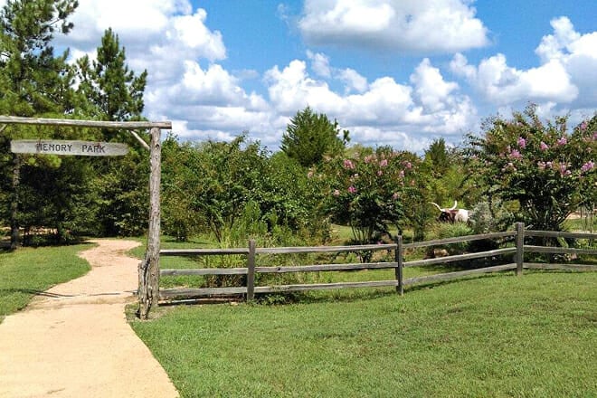 Fernland Historical Park