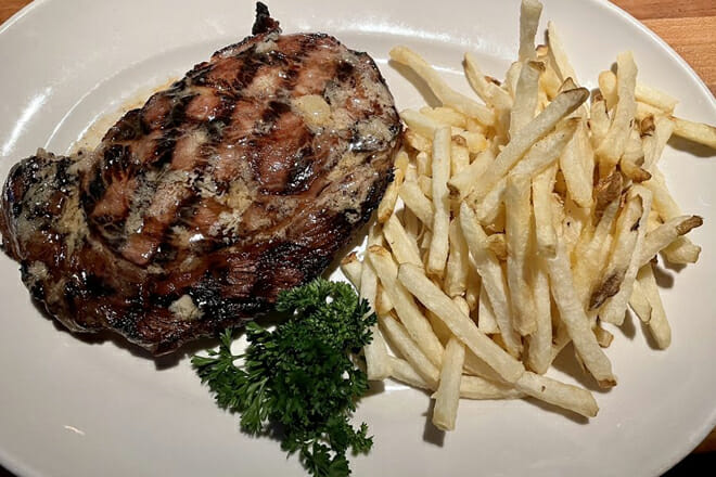 Hillstone Restaurant