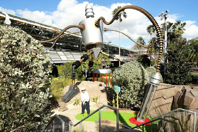 Hollywood Drive-In Golf