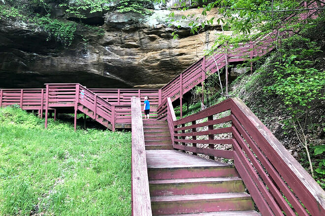 Indian Cave State Park