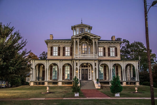 Jemison-Van de Graaff Mansion