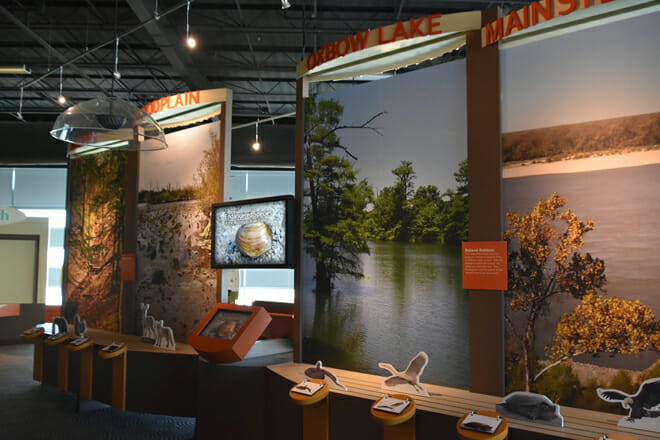 Jesse Brent Lower Mississippi River Museum and Interpretive Center