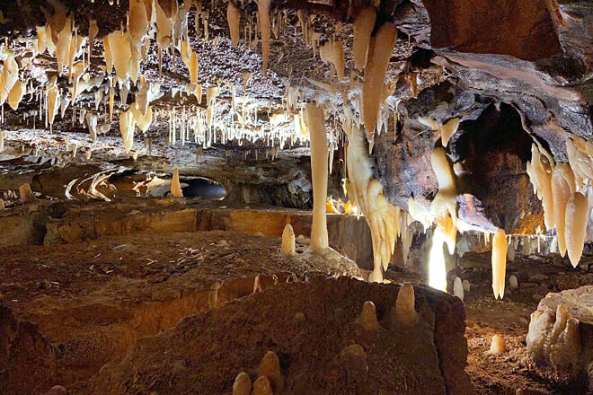 Ohio Caverns