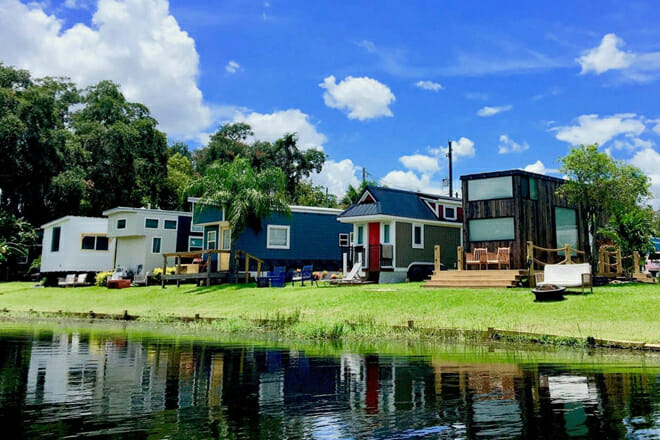 Orlando Lakefront Tiny Home - College Park