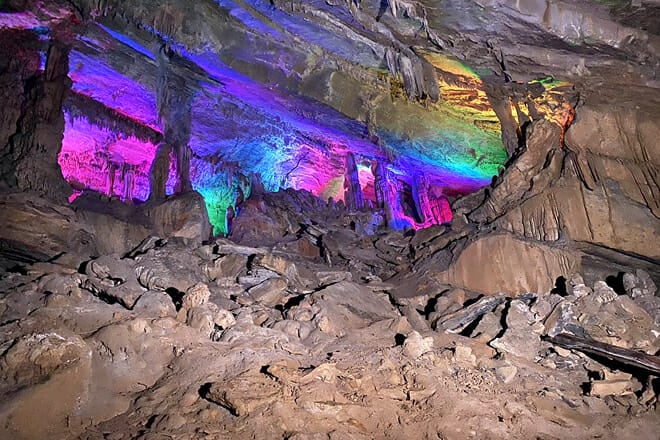 Penn&rsquo;s Cave & Wildlife Park