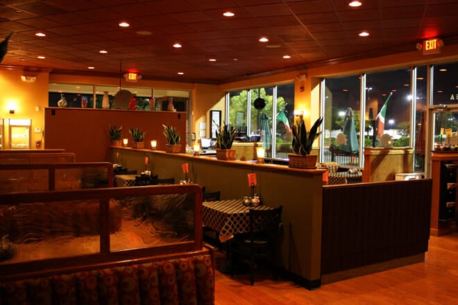 Pomodoro's Italian American Caf&eacute;