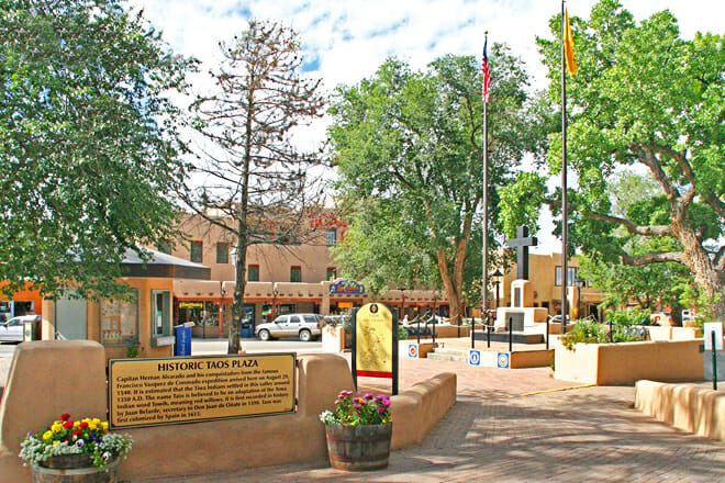 Taos