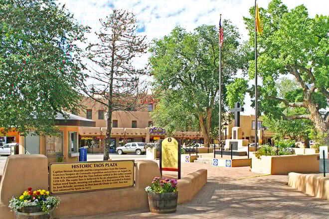 Taos