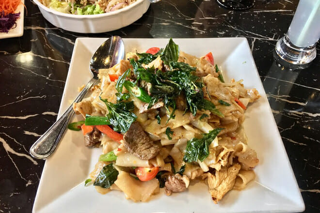 Thai Staunton Restaurant