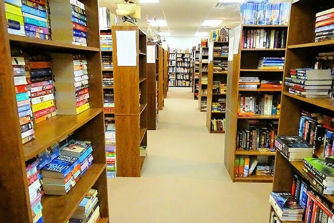 The Grumpy Bookpeddler