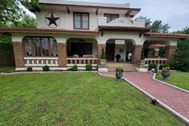 The Lancaster Manor Bed and Breakfast