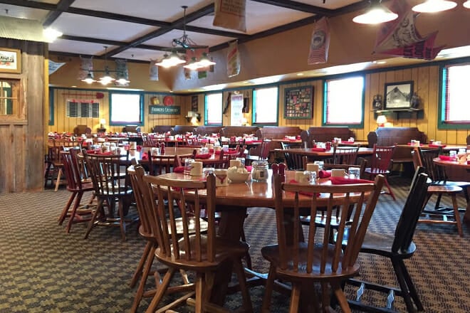 The Machine Shed Restaurant