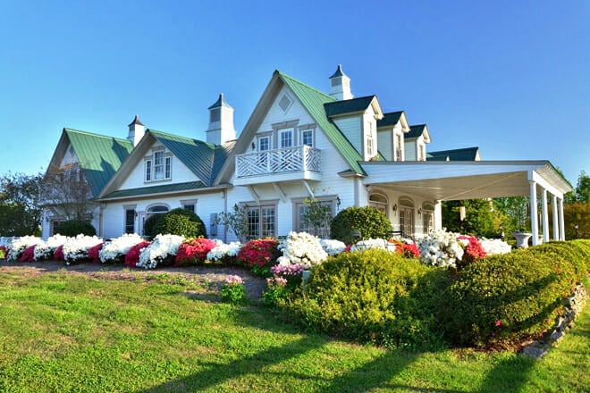 The Red Horse Inn, Landrum