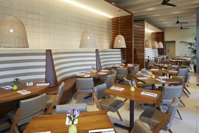 tommy bahama restaurant