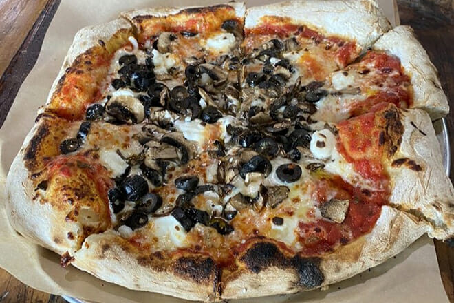 Treno Pizzeria and Taproom