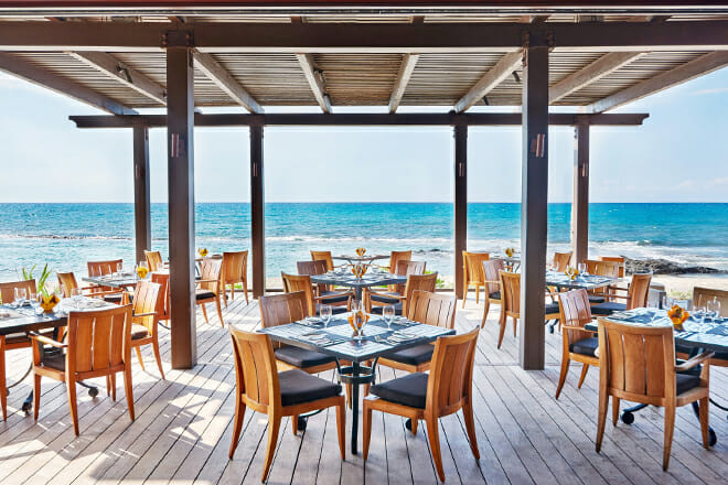 Ulu Ocean Grill and Sushi Lounge