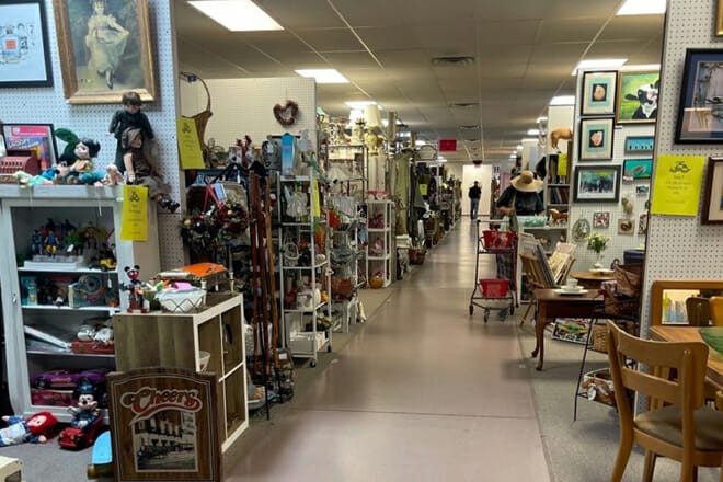 Williamsburg Antique Mall