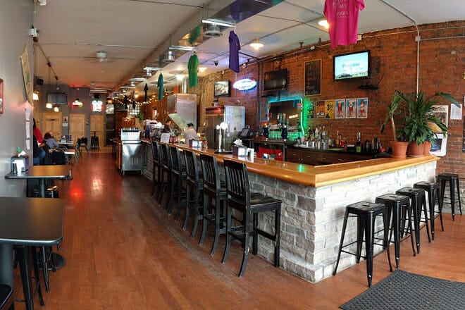 Zeke&rsquo;s Island Cafe