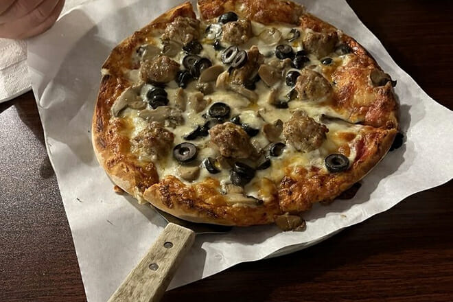 Angelo's Pizza & Steakhouse