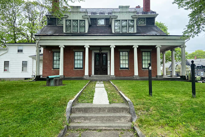 Bangor Historical Society and Thomas A. Hillhouse Museum