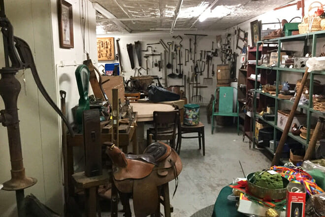 Bay City Antiques Center