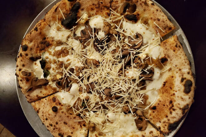 Bella Gusto Urban Pizzeria