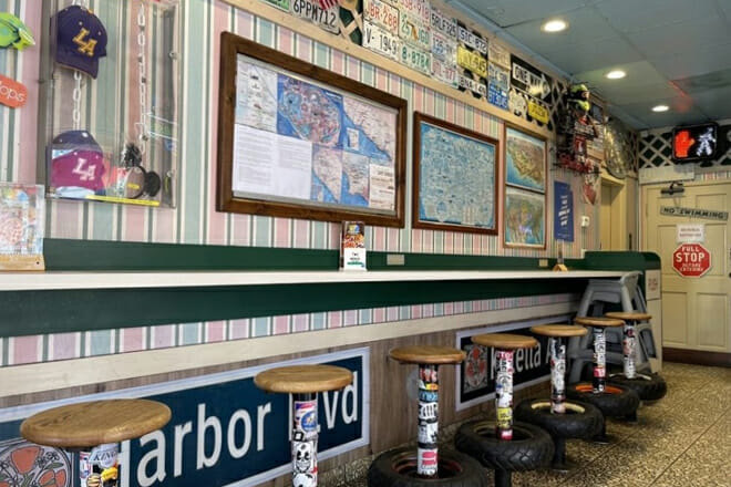 California Pizza Place