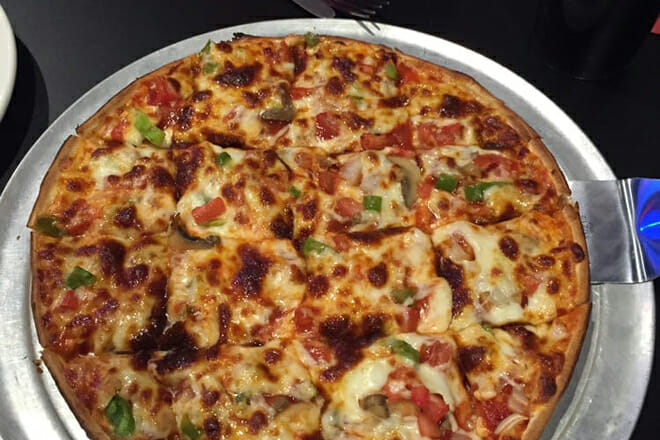 Chad's Pizza Cedar Falls