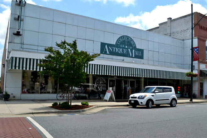 Collector's Antique Mall