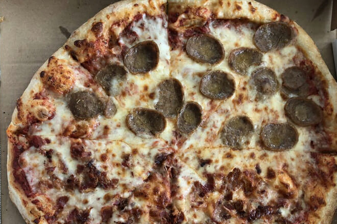 Costanzo's Pizzeria (AKA Costanzo&rsquo;s Pizza)