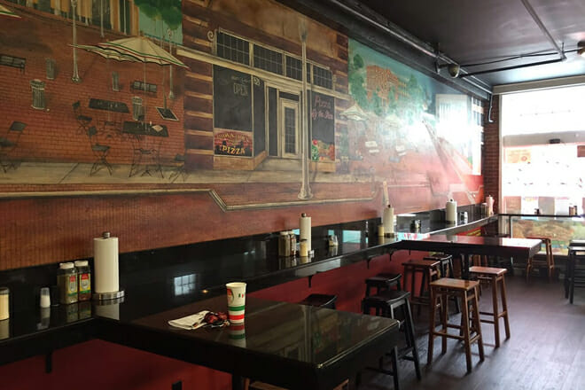 Downtown House of Pizza