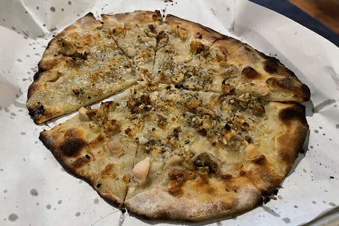 Frank Pepe's — Connecticut