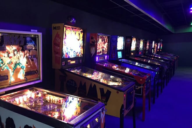 Free Play Pinball Arcade