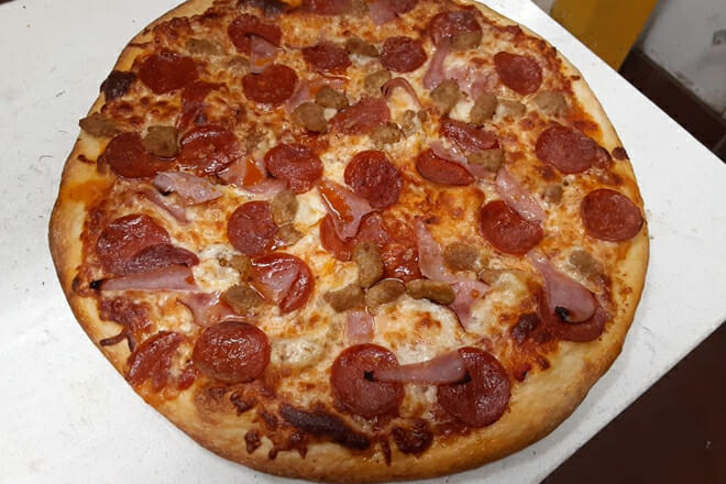 Giovanni's Pizza Stand