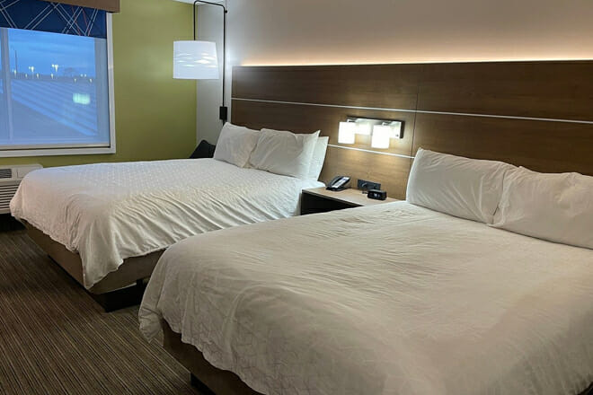 Holiday Inn Express & Suites DeLand South