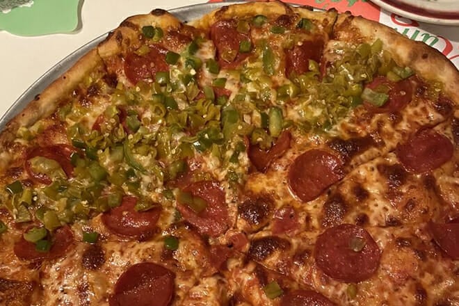 Mama Santa's Restaurant and Pizzeria