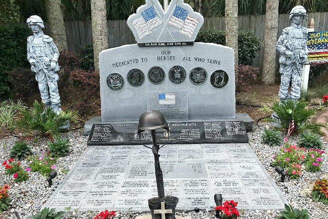 Old Homosassa Veterans Memorial