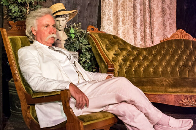 Planters Barn Theater