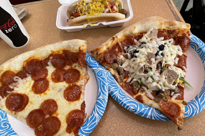 Richie’s Pizza & Hot Dogs